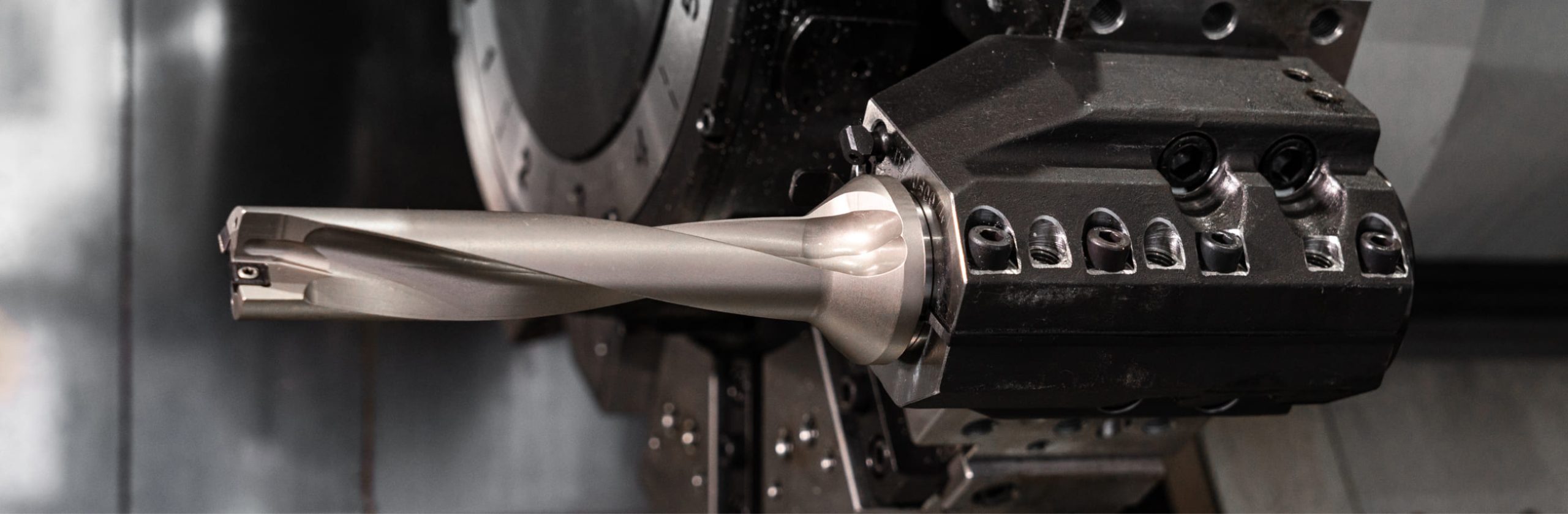 О компании – AMT Solutions